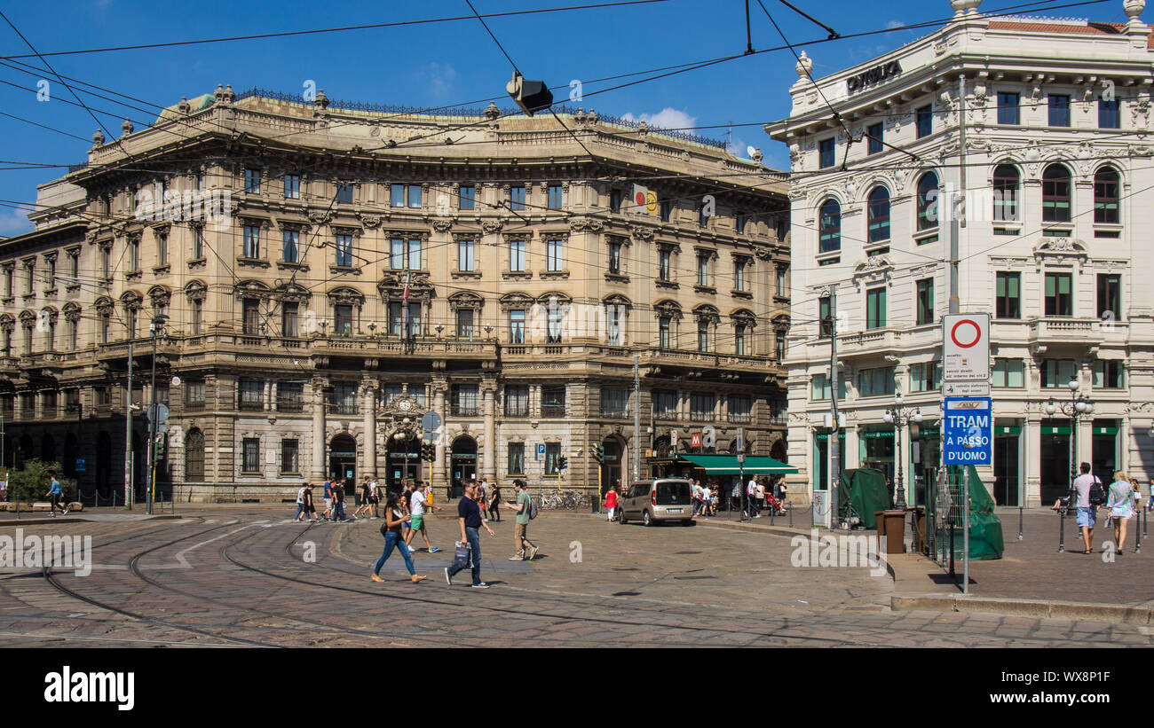 Architecture historic building exterior milan hi-res stock photography ...