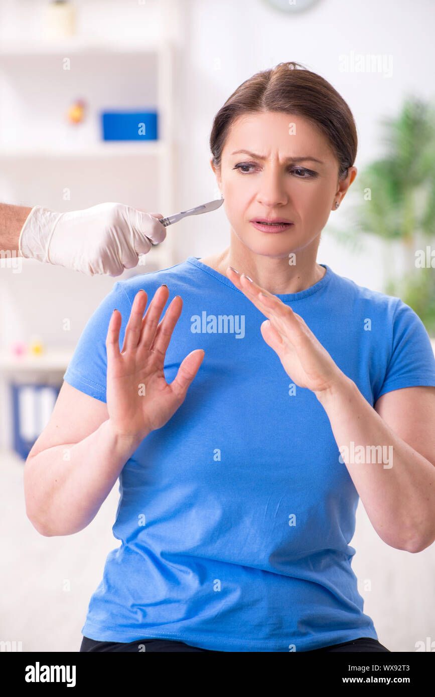 Stop plastic surgery hi-res stock photography and images - Alamy