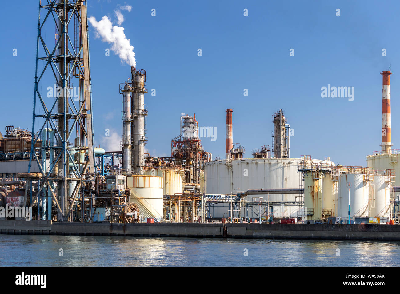 Chemical Factory plant Stock Photo - Alamy