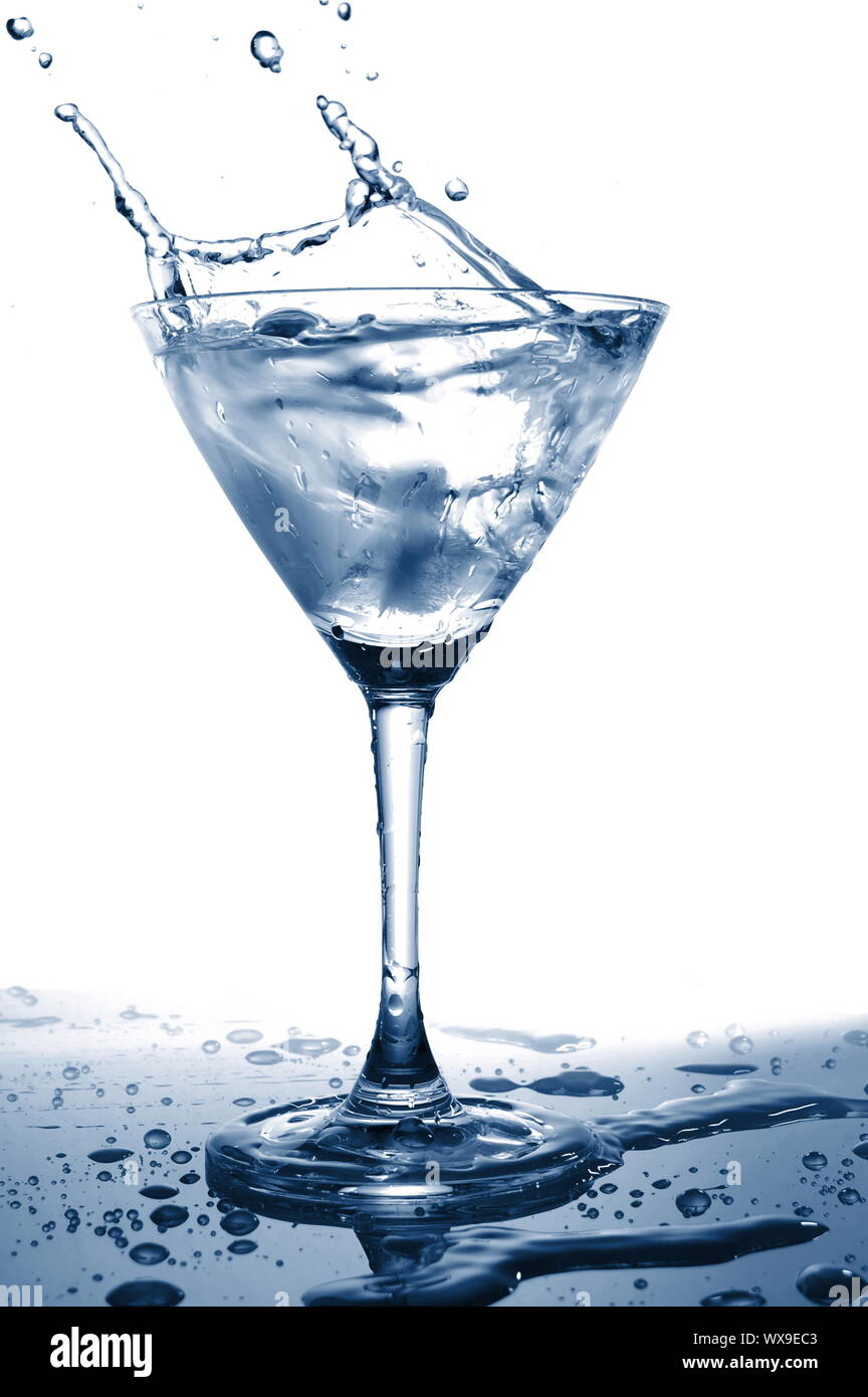 glass of water with splash isolated on white background Stock Photo - Alamy