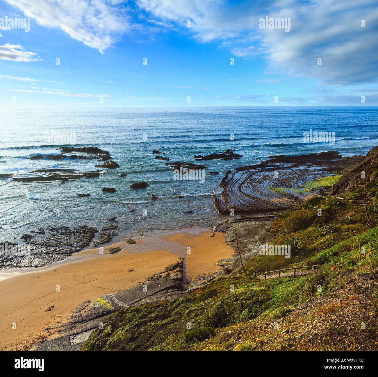 Natural amphitheater on beach, Algarve, Portugal Stock Photo - Alamy