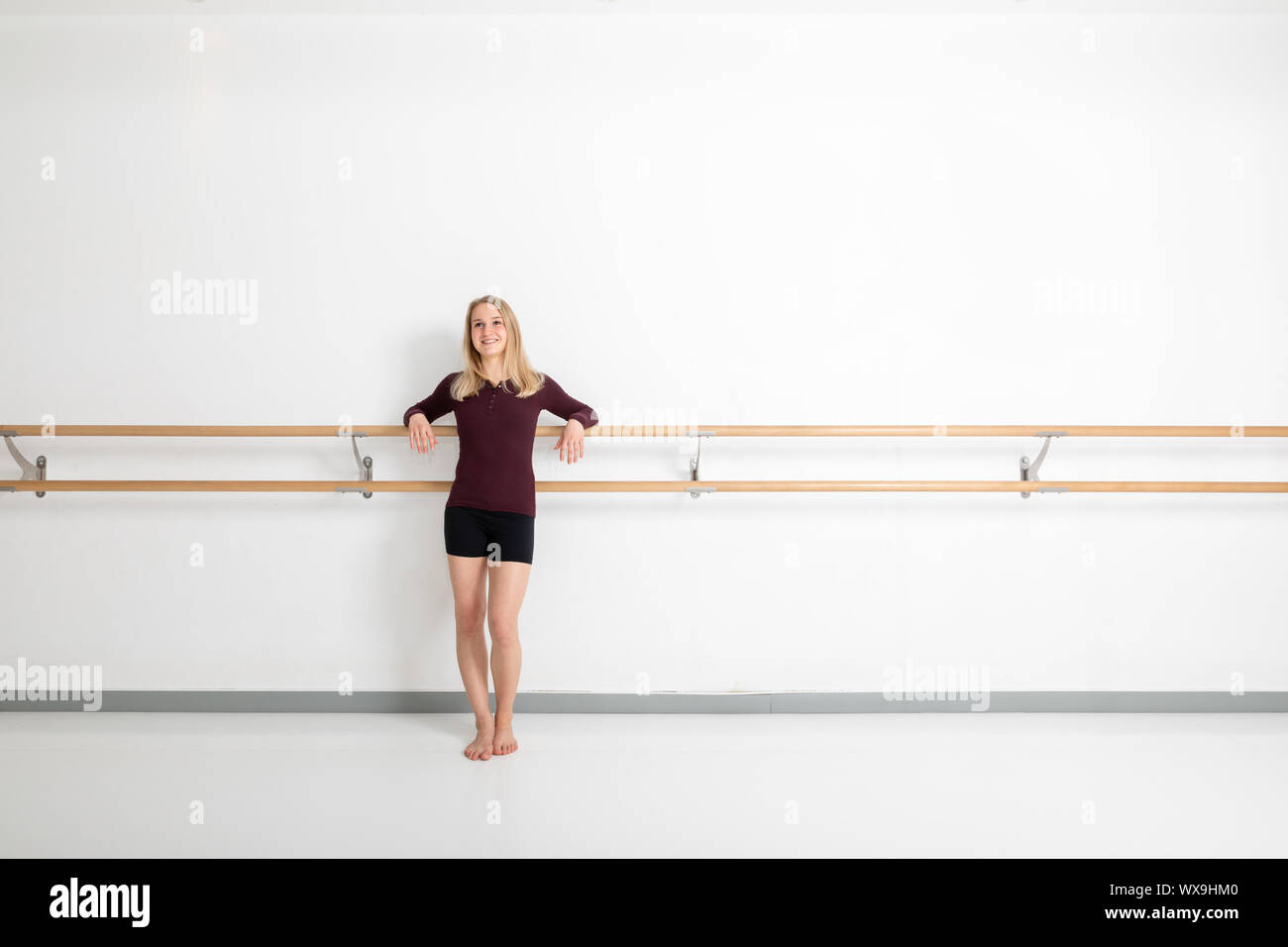 female dancer in action Stock Photo - Alamy