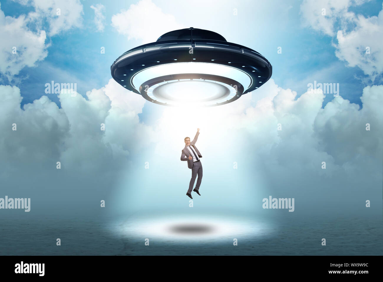 Abducte hi-res stock photography and images - Alamy