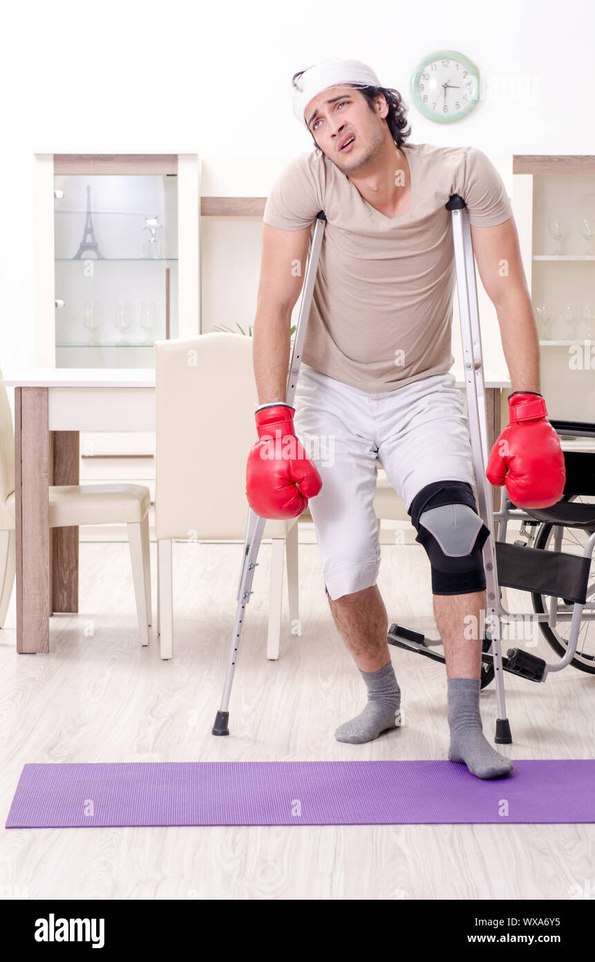 Accident exercises hi-res stock photography and images - Alamy