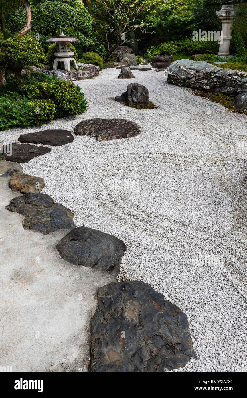 Takao Komagino Dry Karesansui Garden is a public garden supported by ...