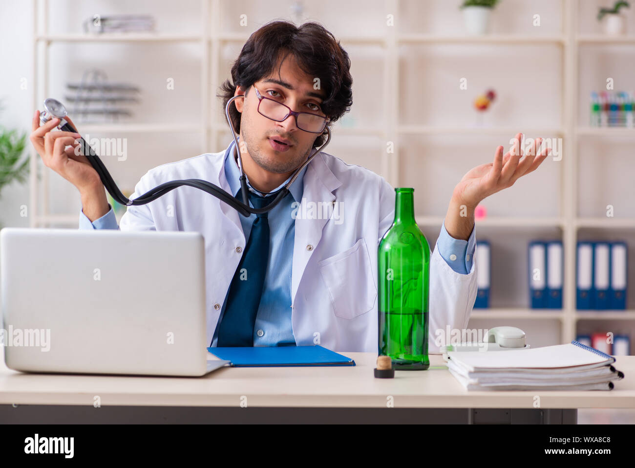 Alcohol addiction hospital hi-res stock photography and images - Alamy