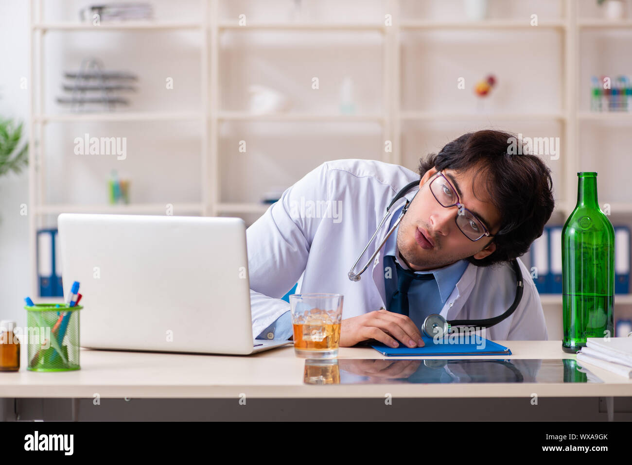 Doctor whisky hi-res stock photography and images - Alamy