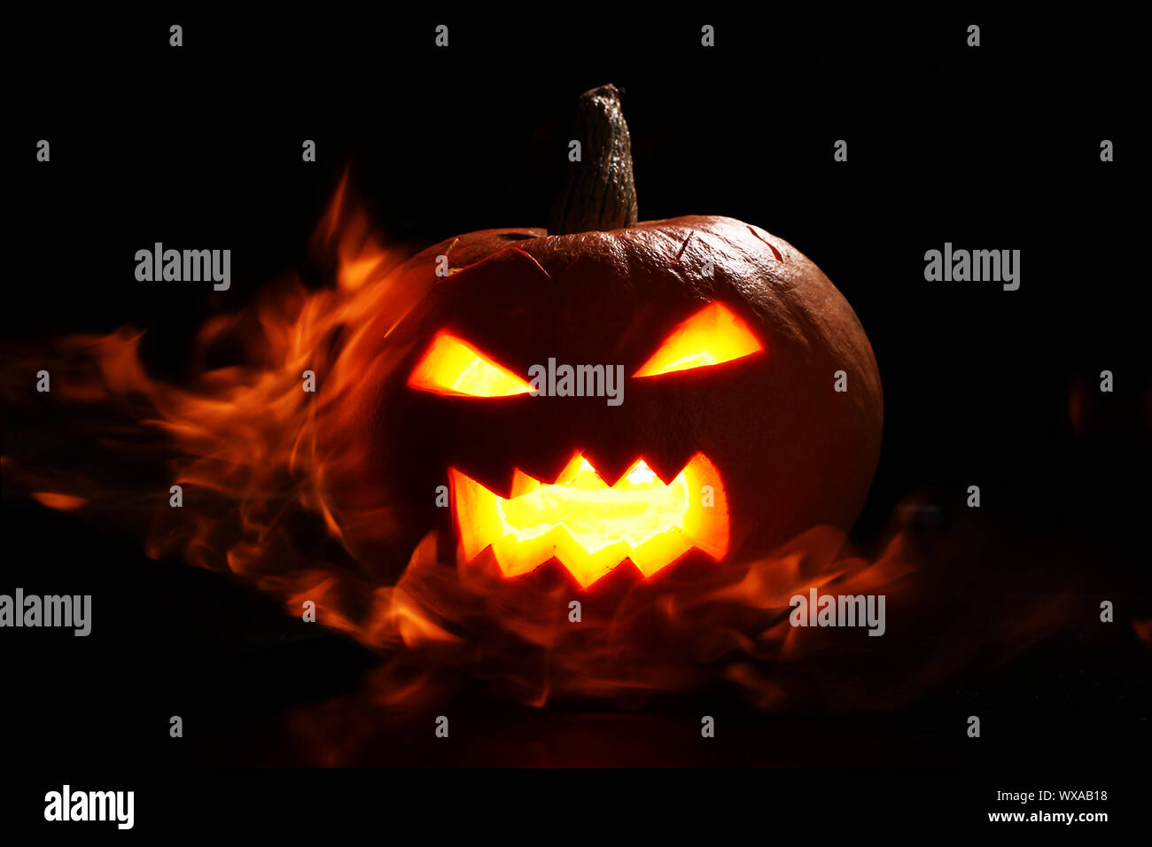 Fe32 hi-res stock photography and images - Alamy