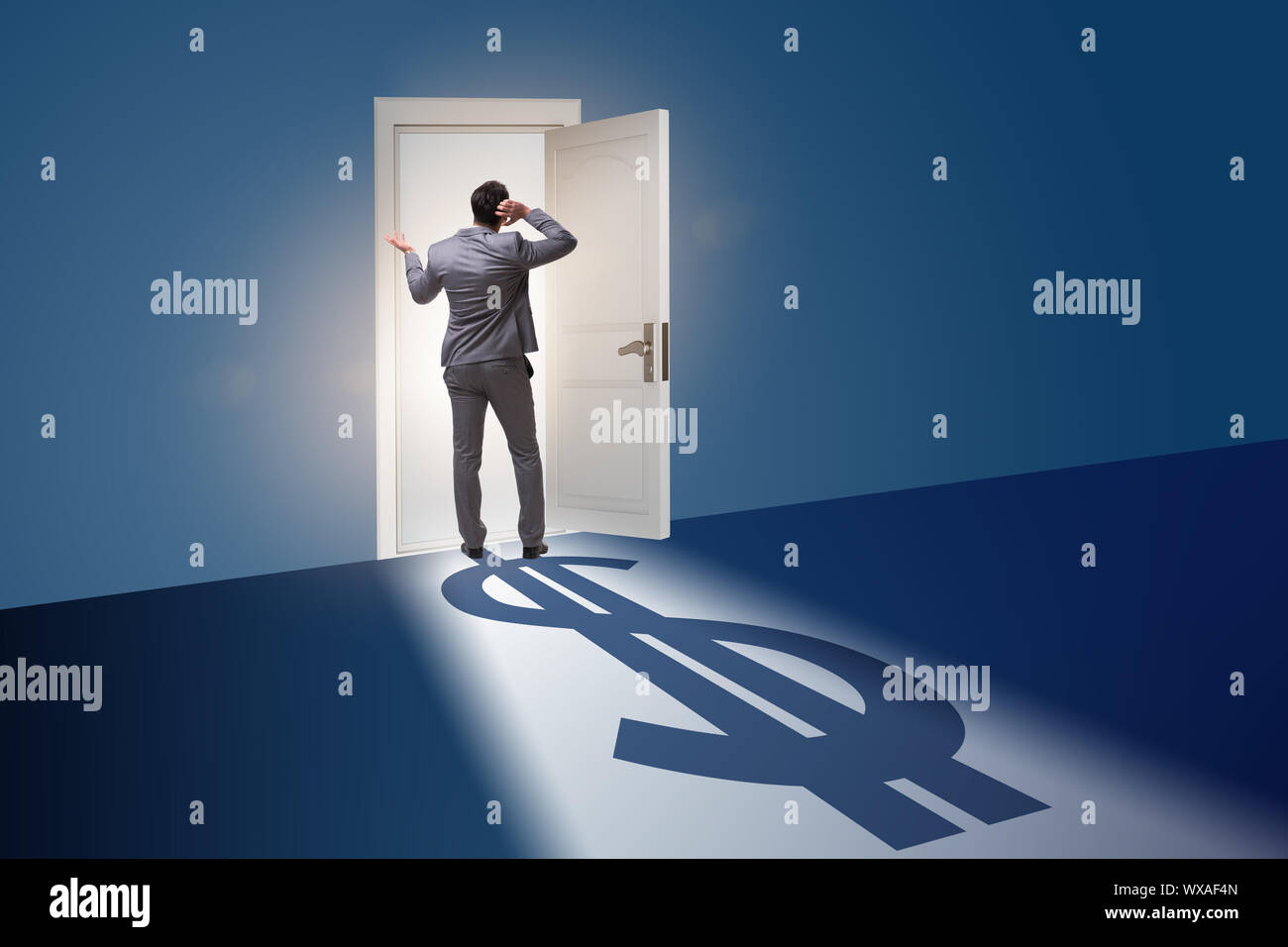 Man perplexed paying hi-res stock photography and images - Alamy