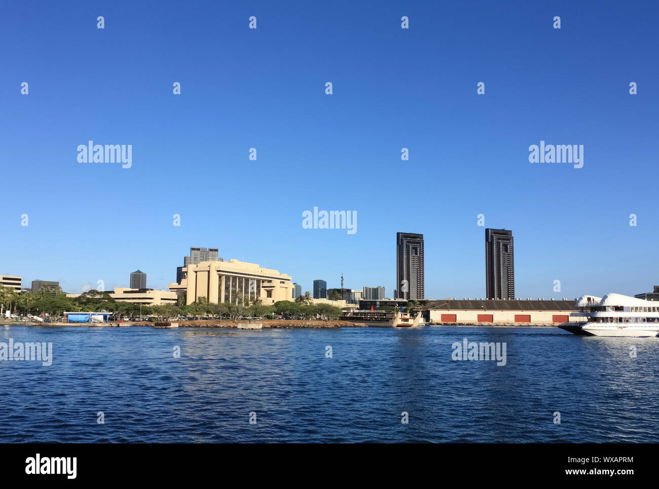 Honolulu landscape hi-res stock photography and images - Alamy