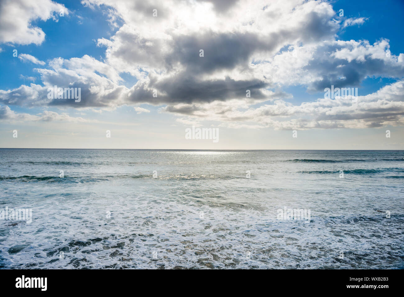 Light sunshine hi-res stock photography and images - Alamy