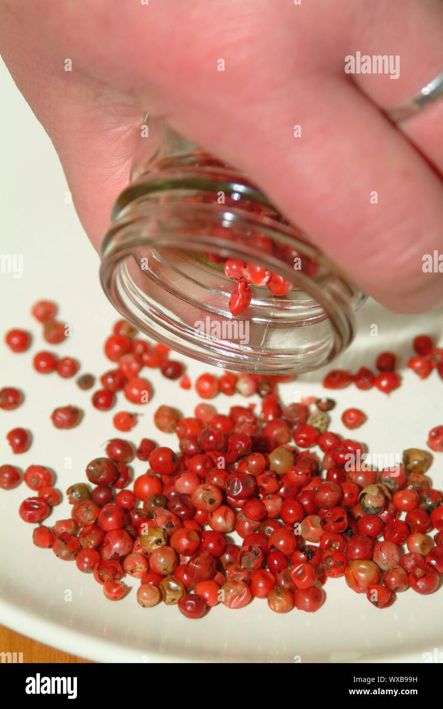 pepper hot red ground Stock Photo - Alamy