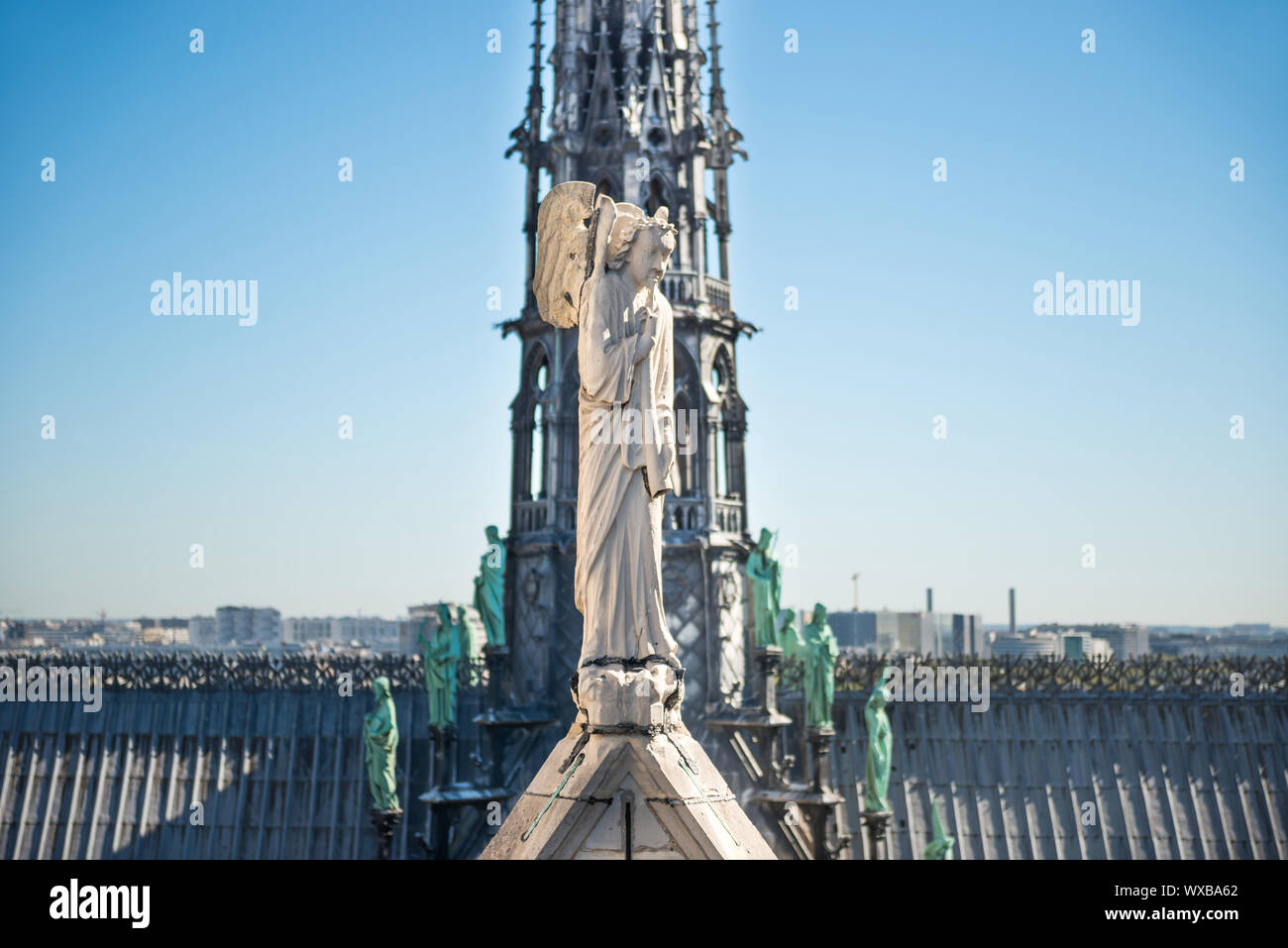 Gothic stone statues hi-res stock photography and images - Alamy