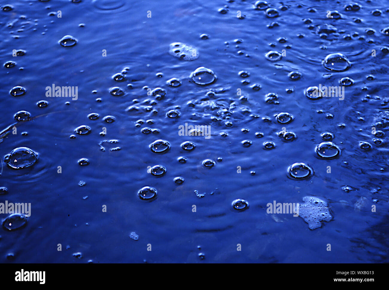 Gas bubbles dioxide hi-res stock photography and images - Alamy