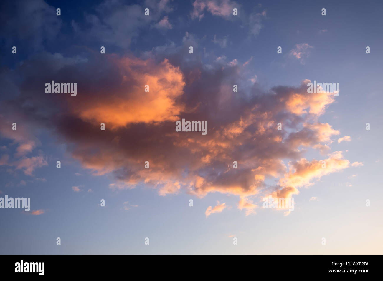 red sunset cloud background Stock Photo - Alamy
