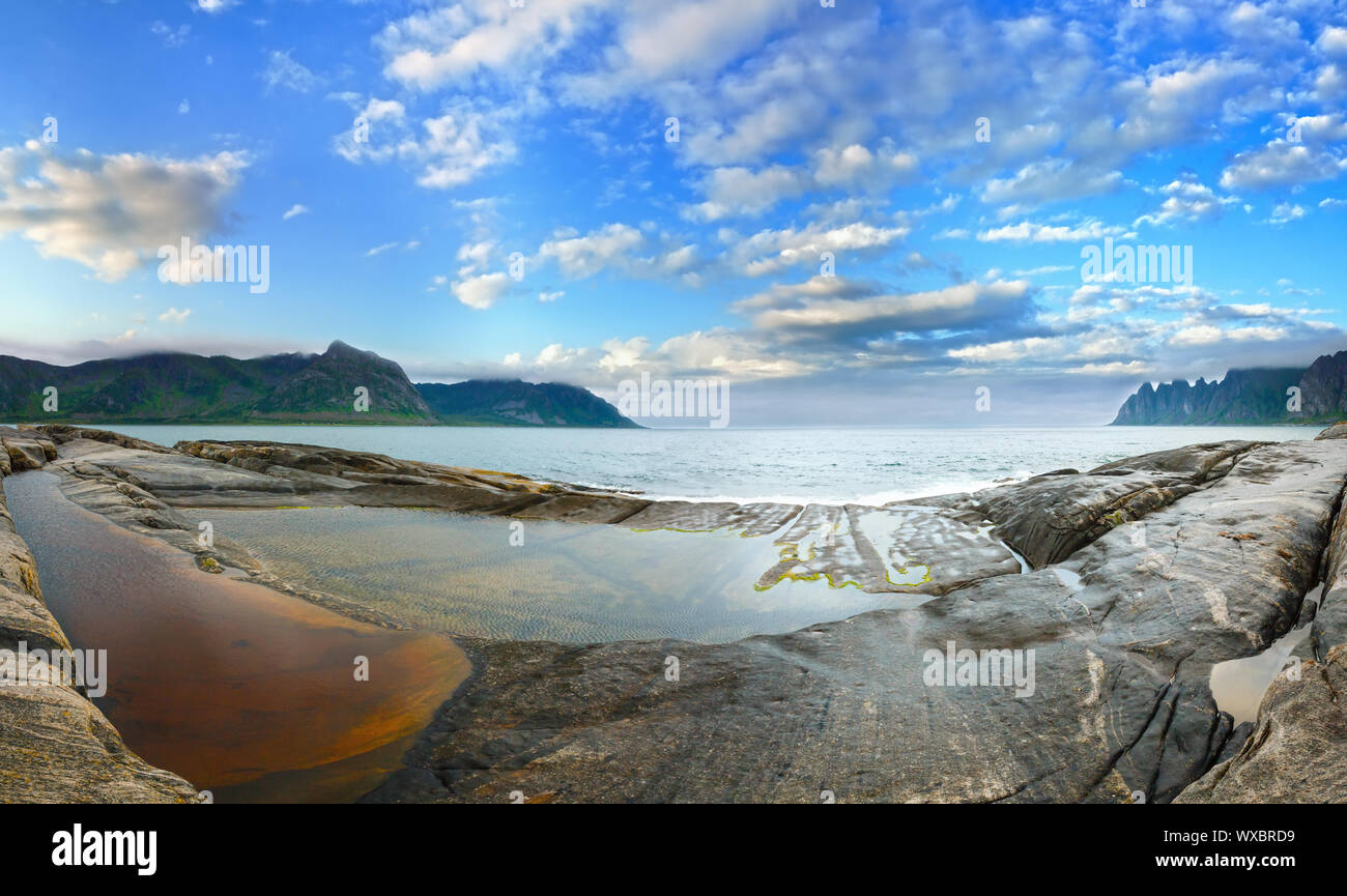 Jagged surface hi-res stock photography and images - Alamy