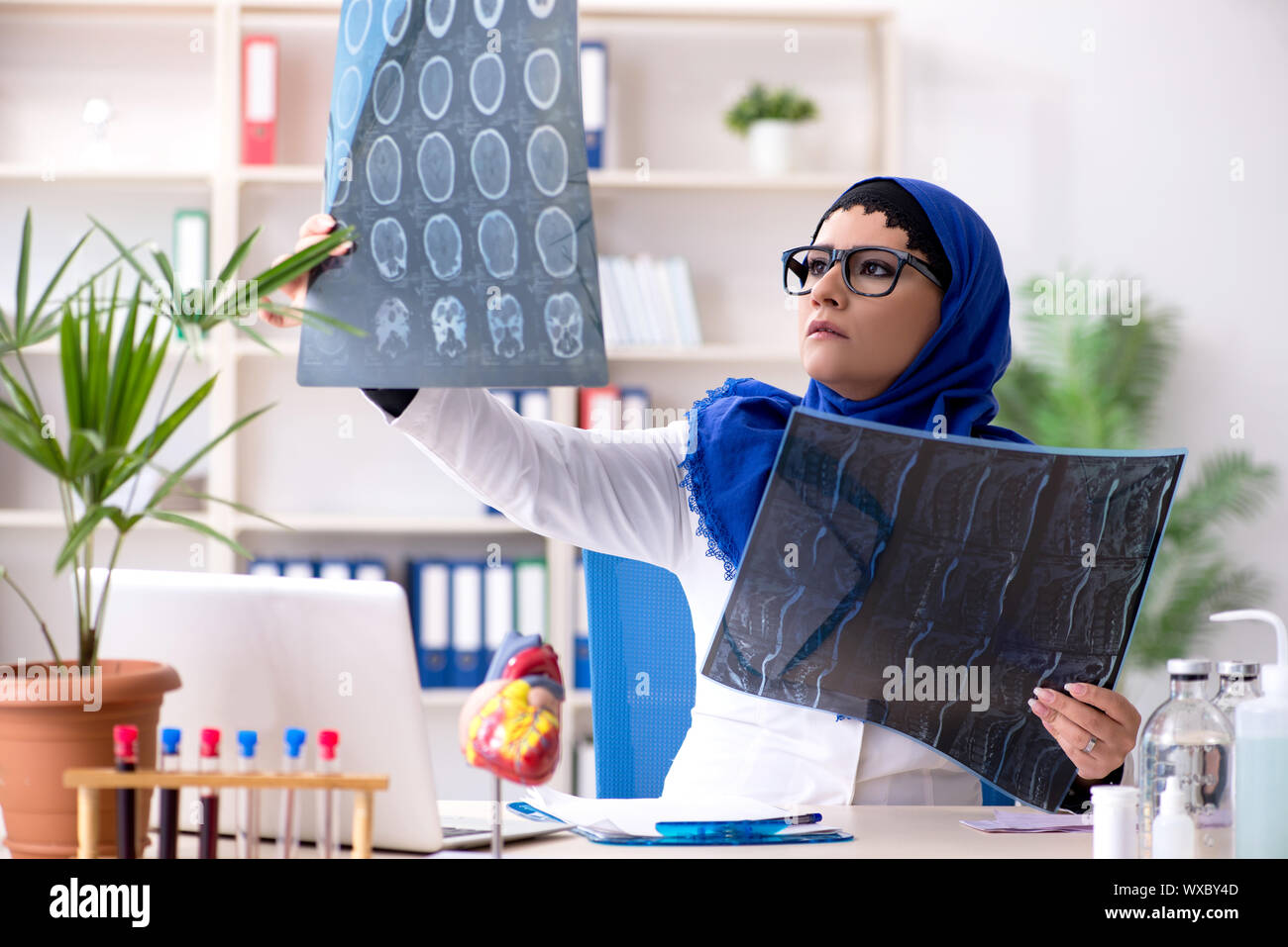 Female doctor in hijab working in the hospital Stock Photo - Alamy