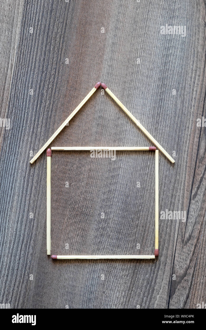 simple house of match sticks Stock Photo - Alamy