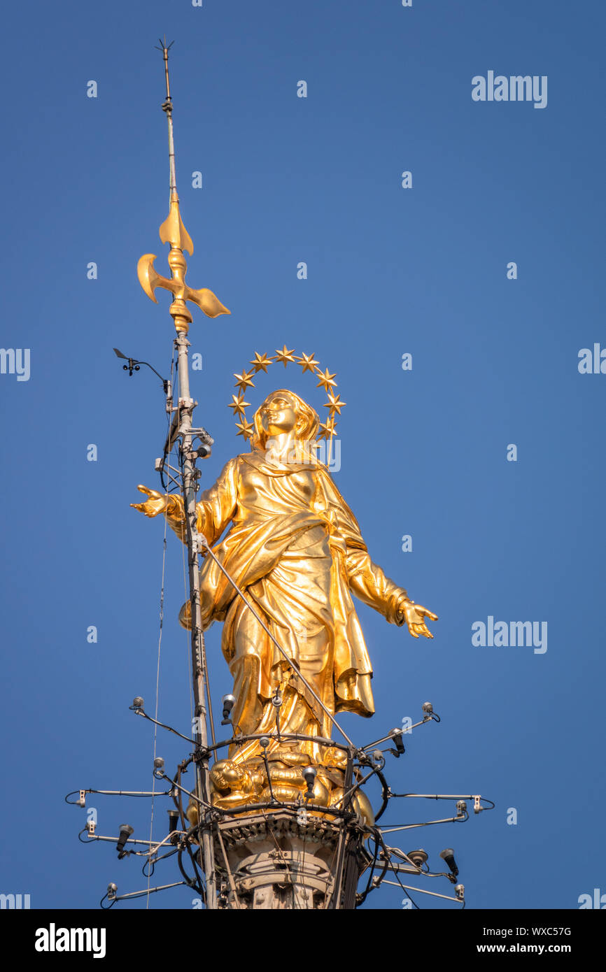 Milan Duomo Statue Virgin Mary High Resolution Stock Photography and ...