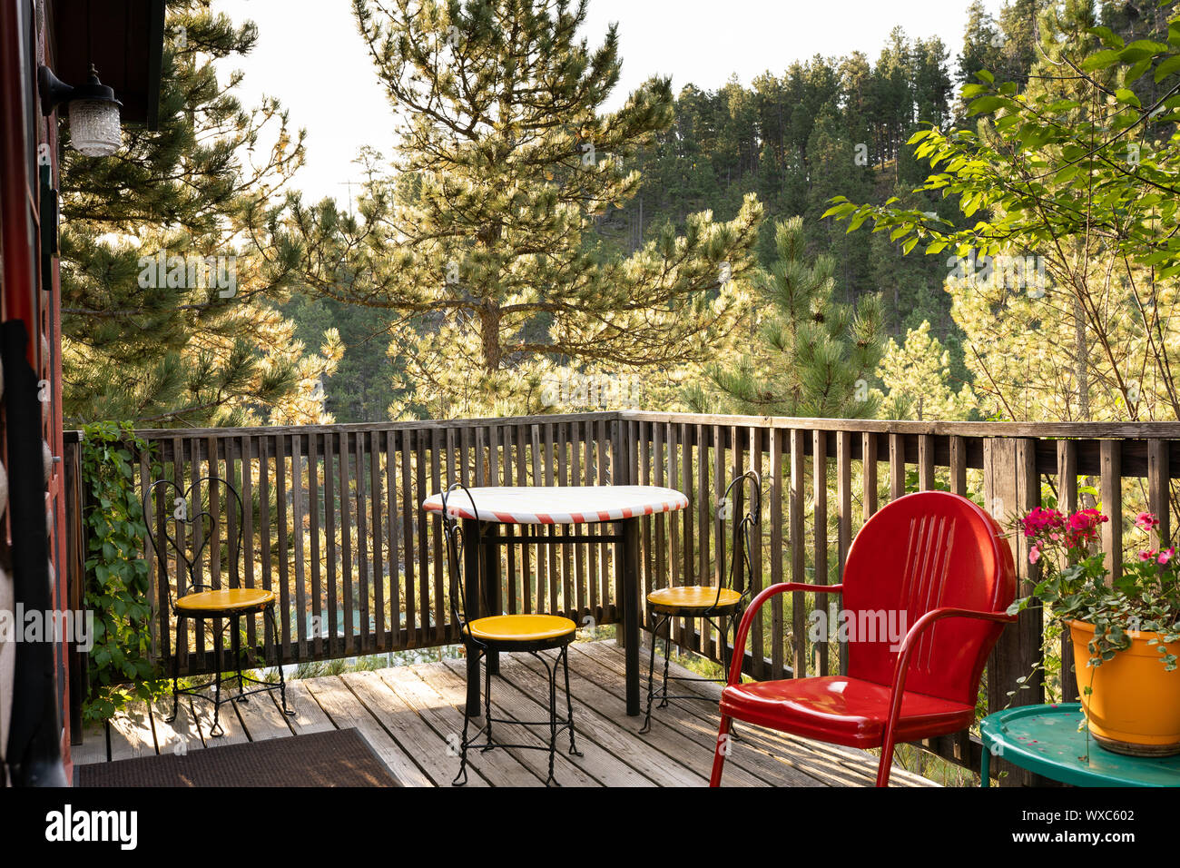 Mountain cabin deck hi-res stock photography and images - Alamy