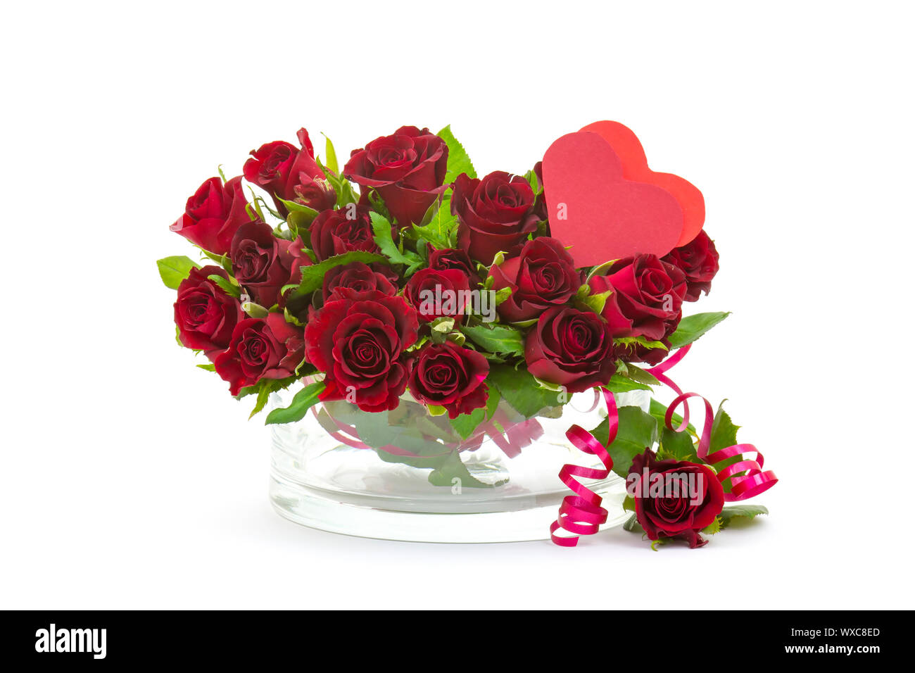 red roses and hearts Stock Photo - Alamy