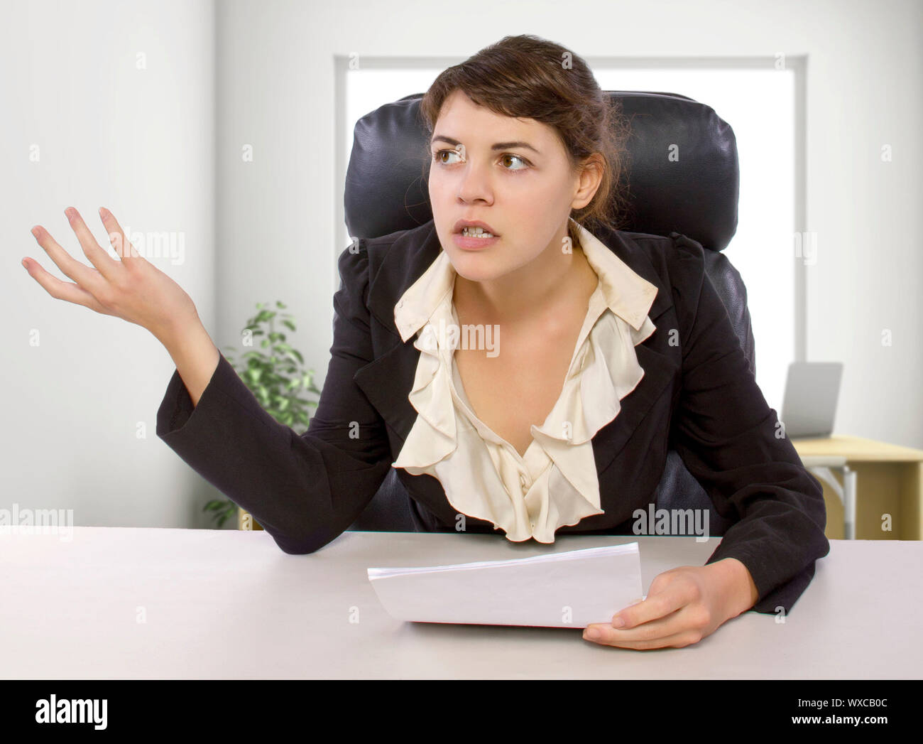 Anchor unpaid hi-res stock photography and images - Alamy