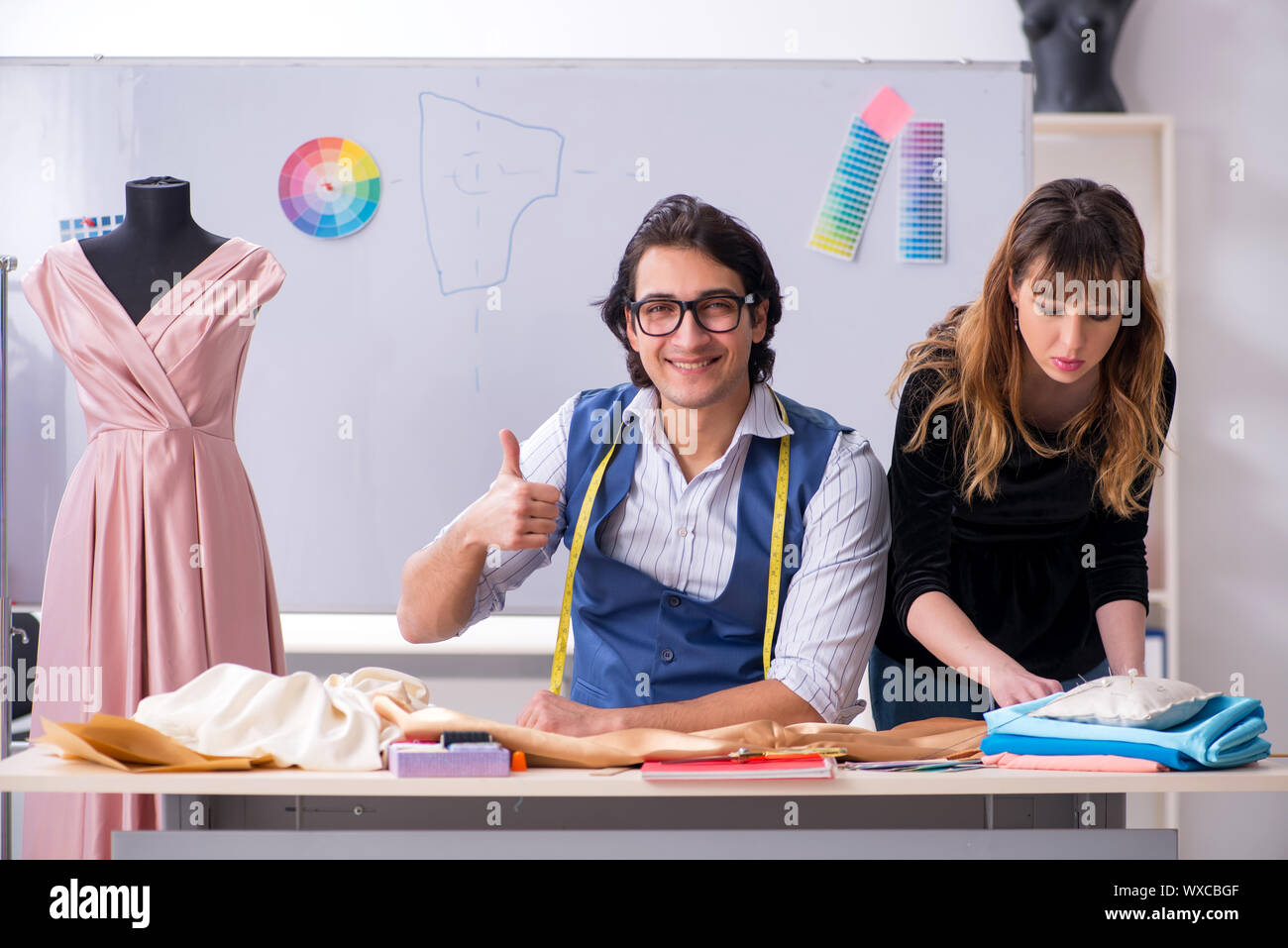 Tailors dummy suit hi-res stock photography and images - Alamy