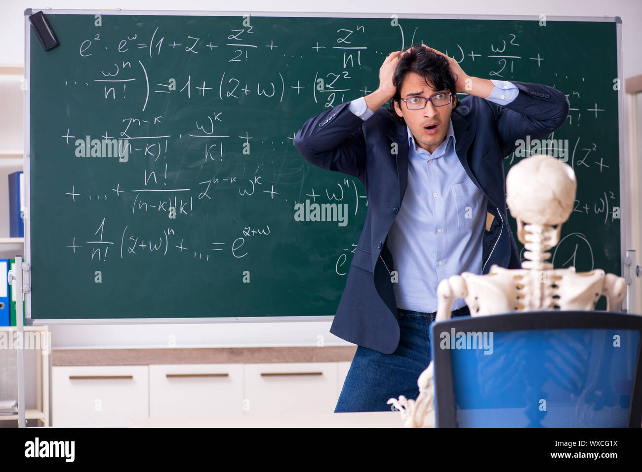 Teacher student discussing math hi-res stock photography and images - Alamy