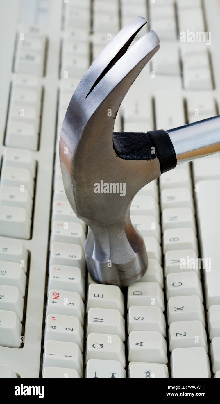 Panel beating tool hi-res stock photography and images - Alamy