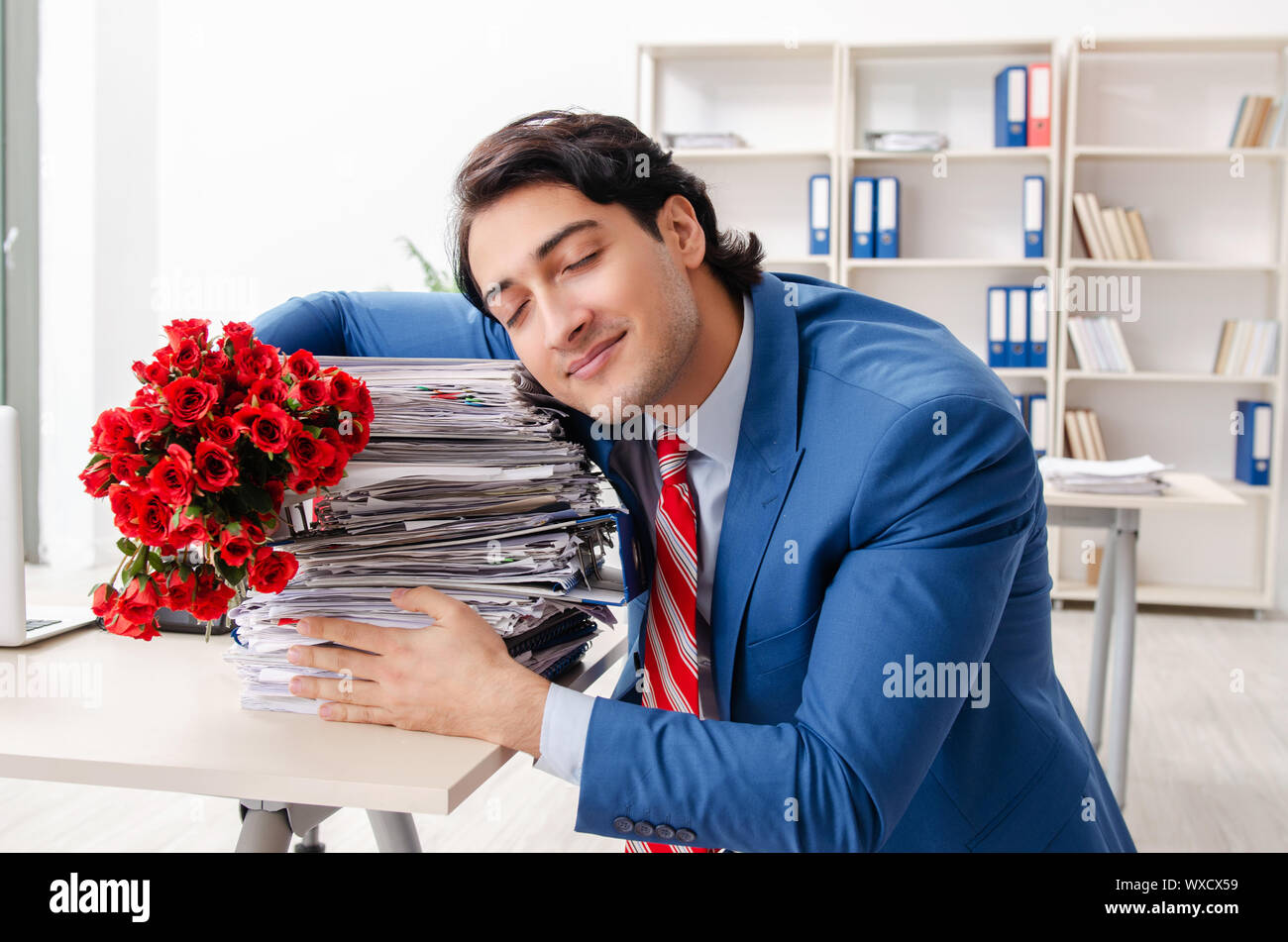 Office paperwork funny hi-res stock photography and images - Alamy