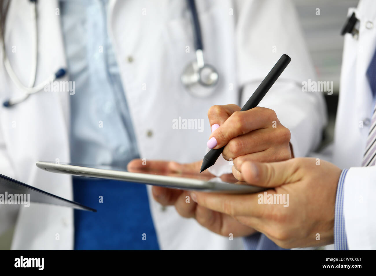 Electronic notes hi-res stock photography and images - Alamy