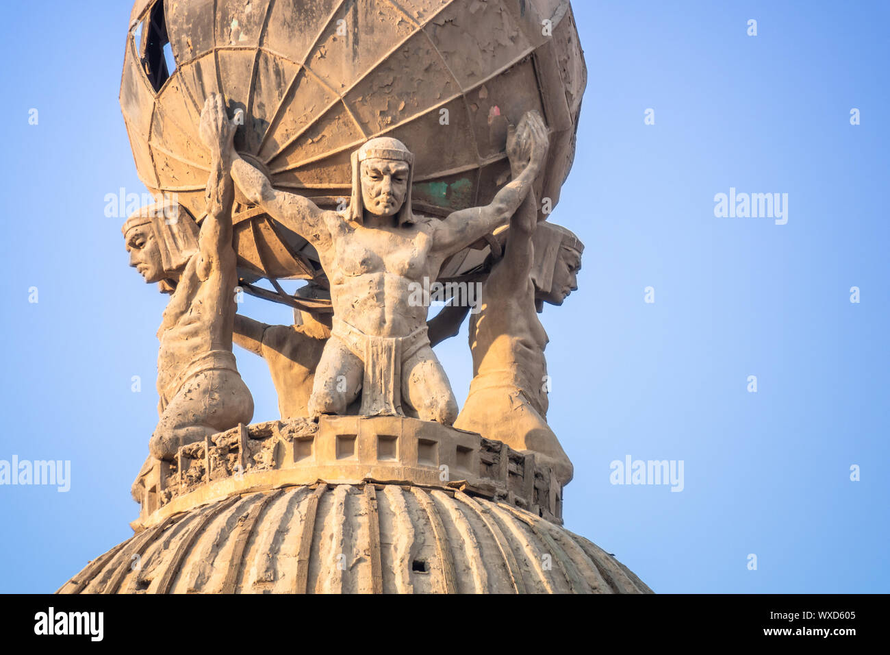 Atlases hi-res stock photography and images - Alamy