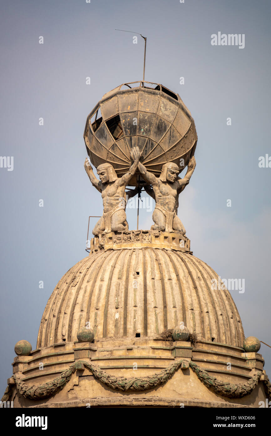 Atlases hi-res stock photography and images - Alamy