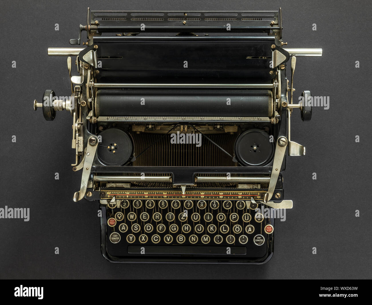 Vintage typewriter retro technology Stock Photo - Alamy