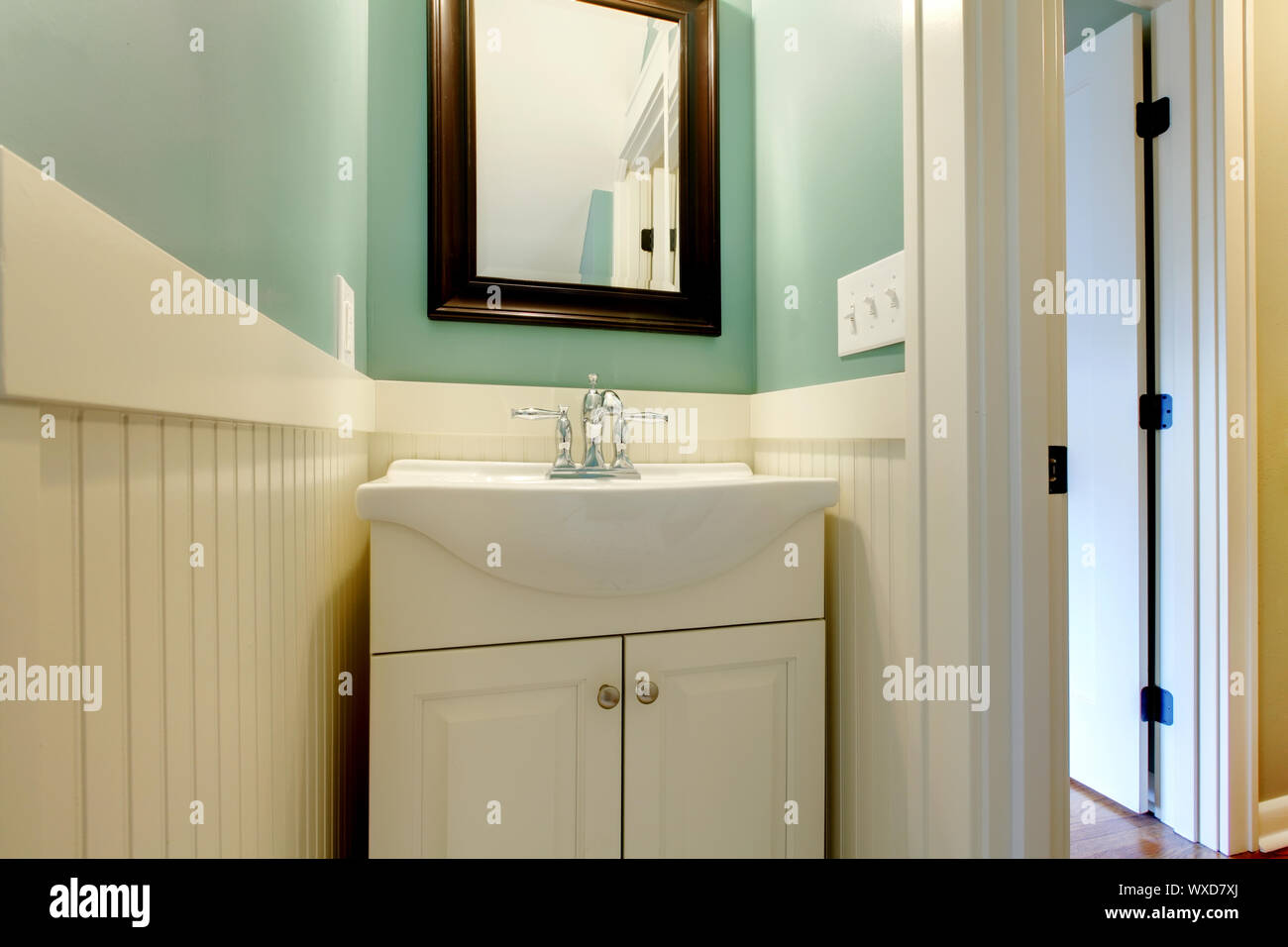 Fresh modern design of bathroom Stock Photo - Alamy