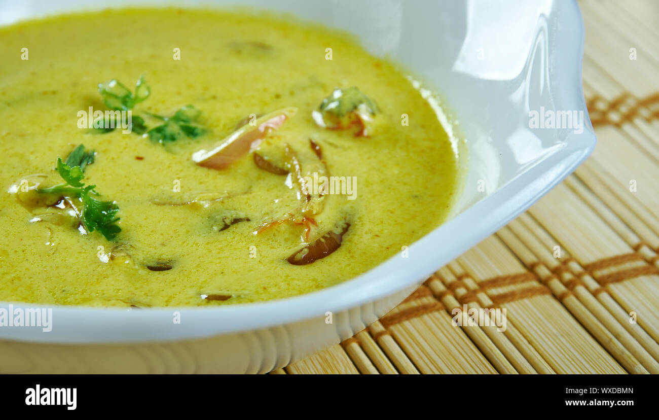 Punjabi kadhi hi-res stock photography and images - Alamy