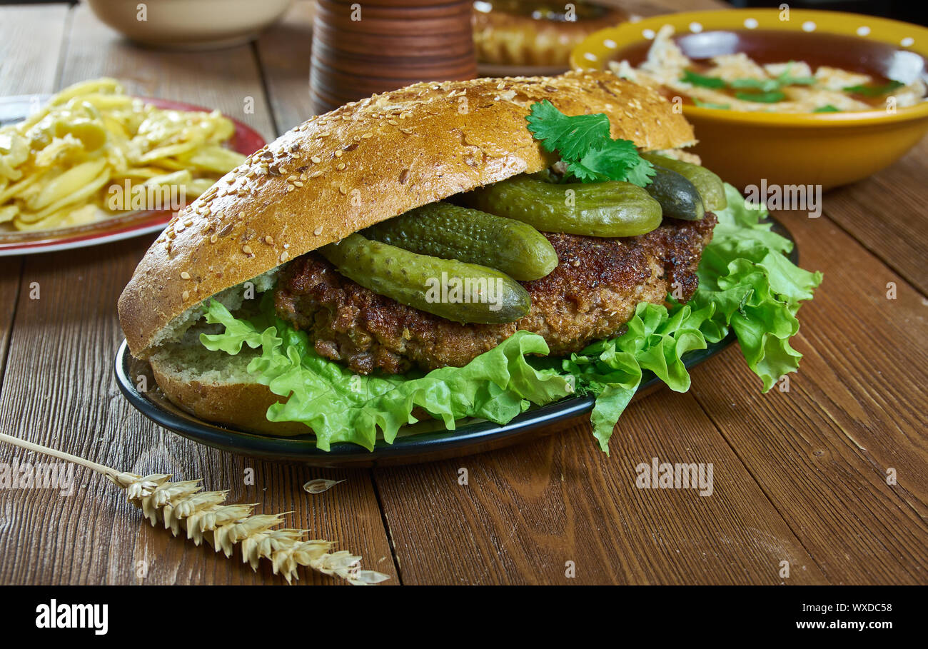 Schnitzelsemmel hi-res stock photography and images - Alamy