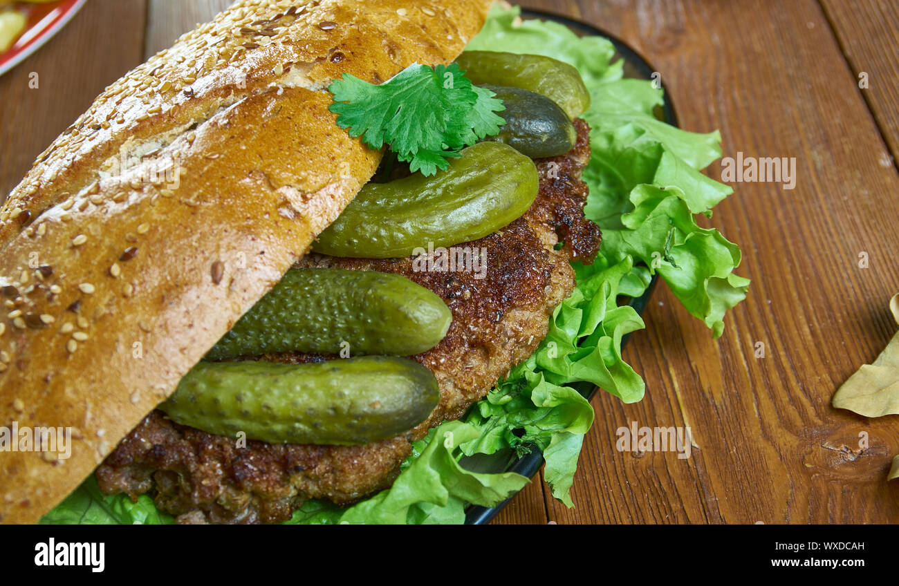 Schnitzelsemmel hi-res stock photography and images - Alamy