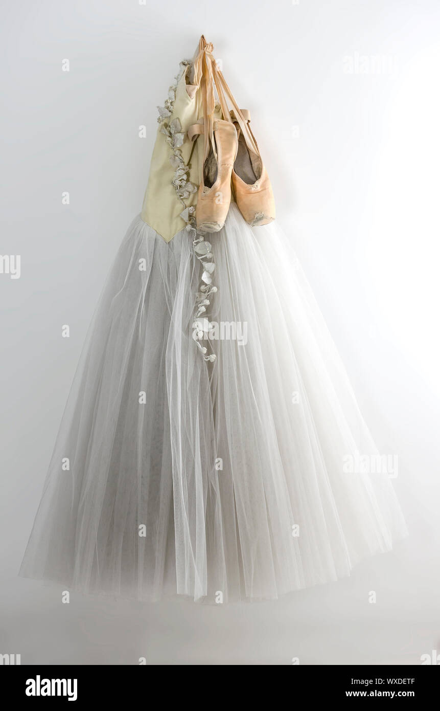 Pointe ballet shoes hanging on hi-res stock photography and images - Alamy