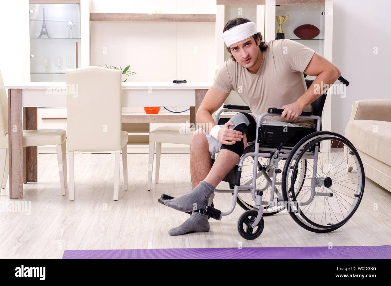Recreation exercise accident hi-res stock photography and images - Alamy