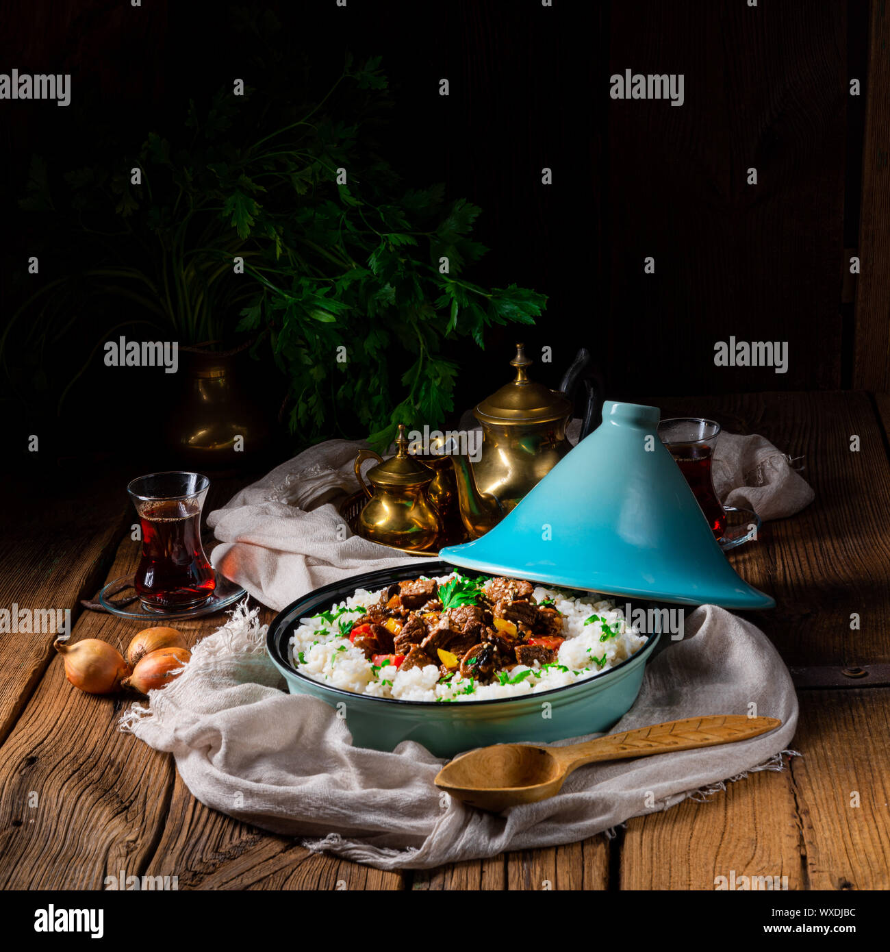 Tajin essen hi-res stock photography and images - Alamy