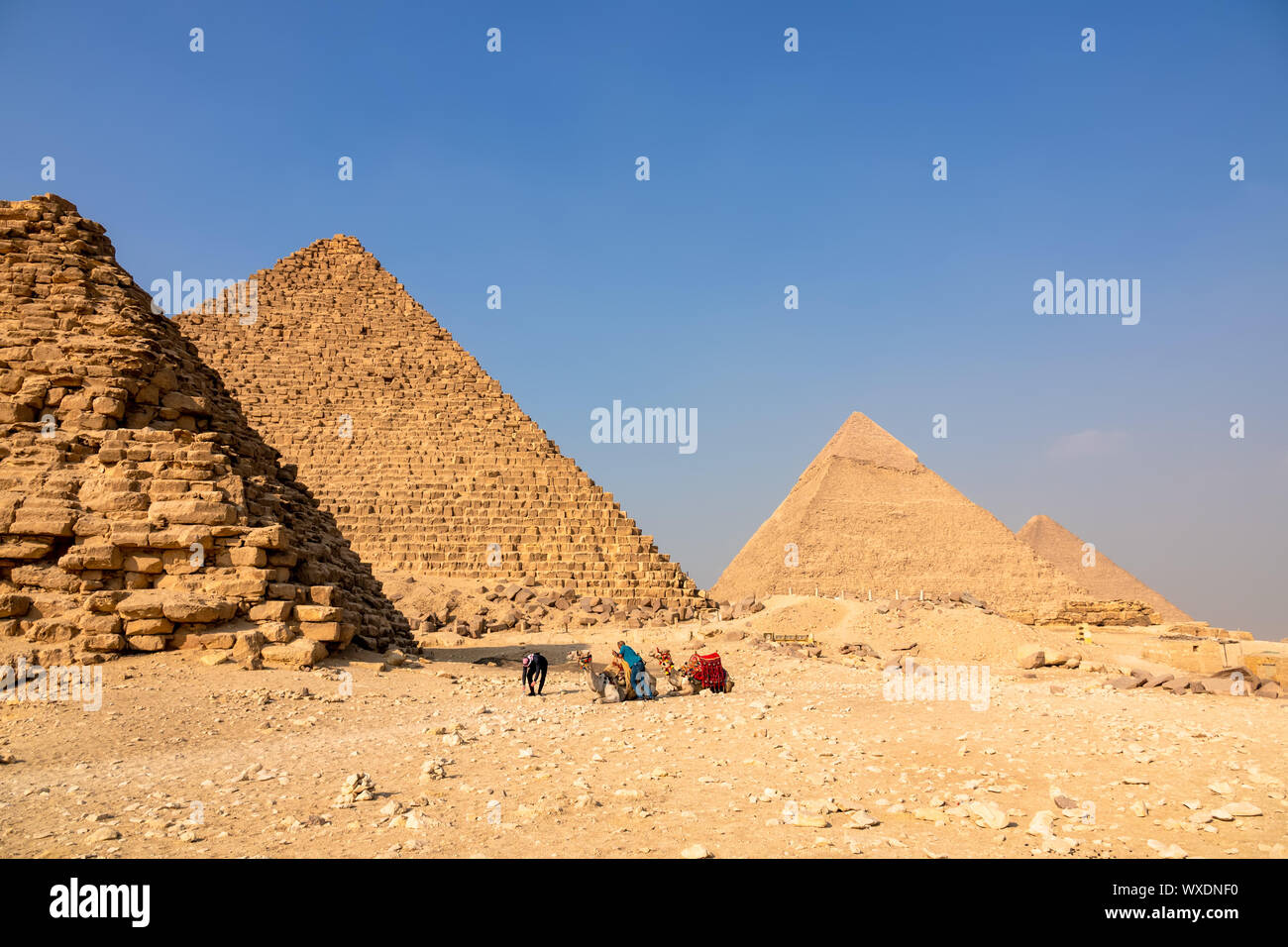 Egyptian geometry hi-res stock photography and images - Alamy