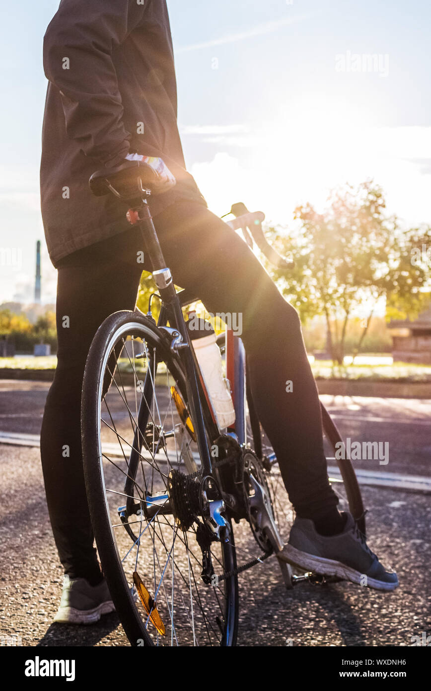 Retro road cyclist hi-res stock photography and images - Alamy