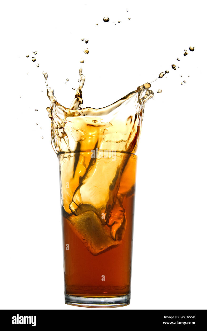 splash of cola isolated on white Stock Photo - Alamy
