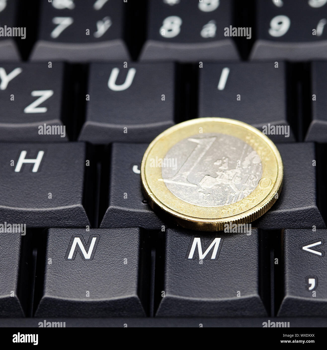 Office thumb entry hi-res stock photography and images - Alamy