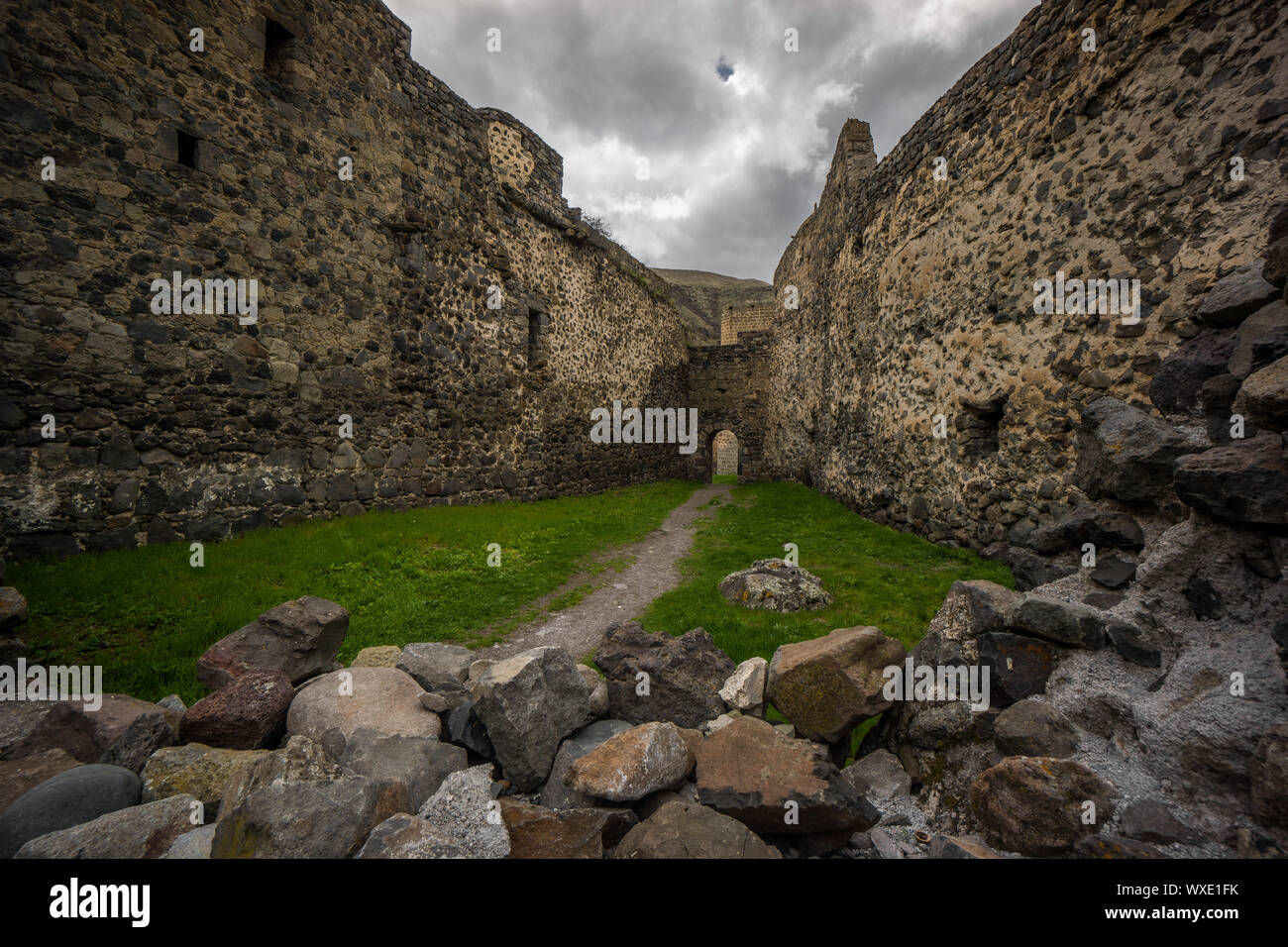 Castellation hi-res stock photography and images - Alamy