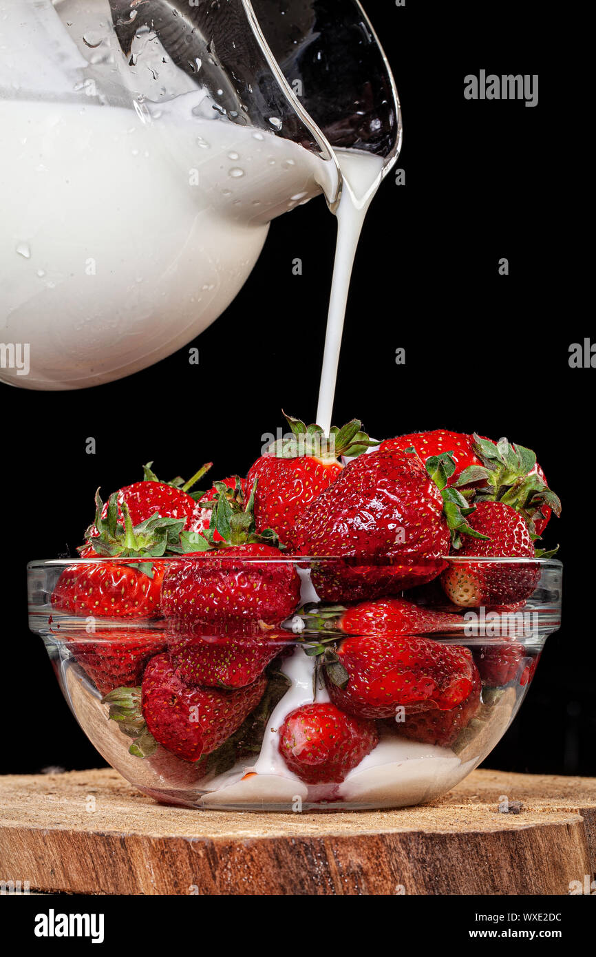 Pure fresh fruit cream hi-res stock photography and images - Alamy