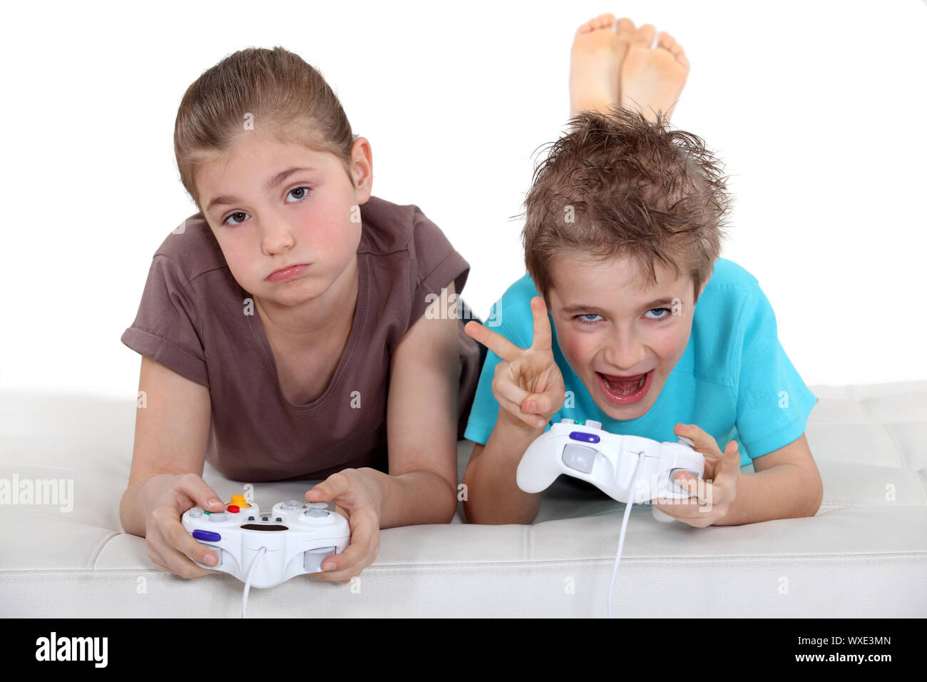 Children playing computer games Stock Photo - Alamy