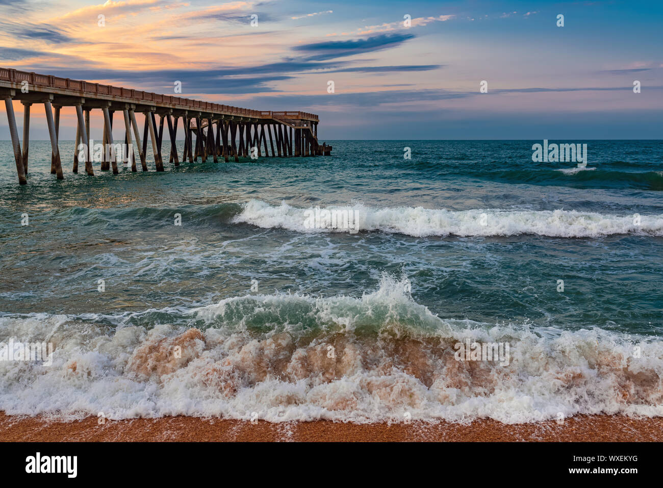 Beautiful sea dramatic sky pier hi-res stock photography and images - Alamy