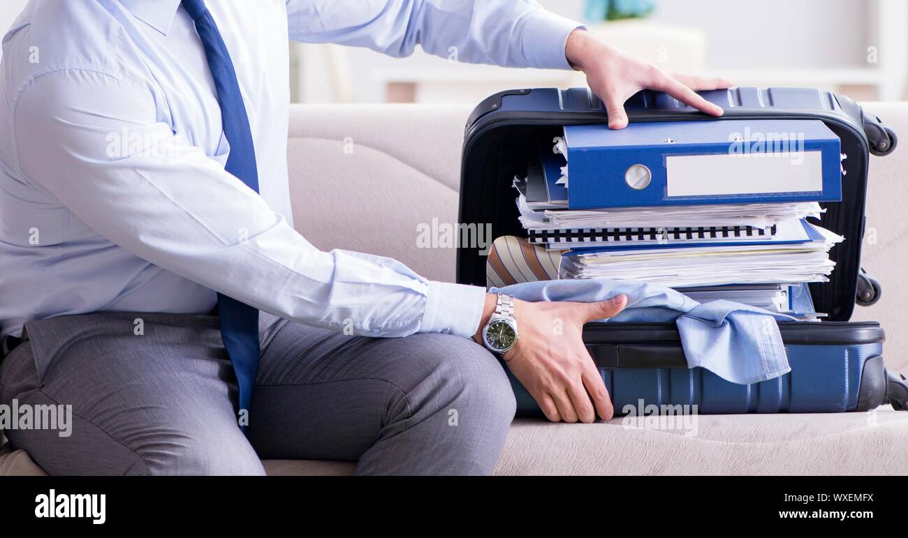Neatly packed suitcase hi-res stock photography and images - Alamy